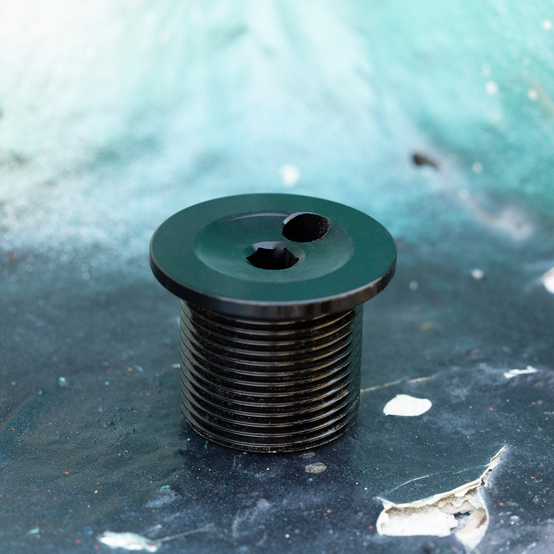 Cable routing with the Mission fork cap bolt. – Mission BMX