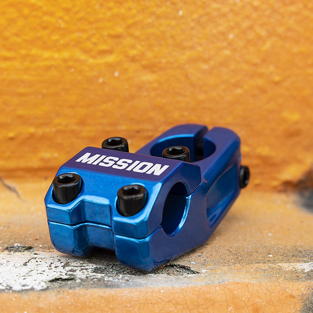 Mission Control stem looks badass in blue! – Mission BMX